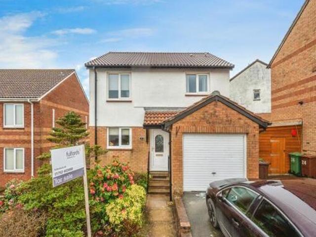 4 Bedroom Detached House For Sale In Plymouth, Devon