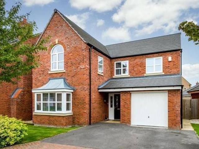 4 bedroom detached house for sale in Plough Road Littlethorpe LE19