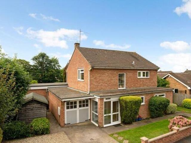 4 Bedroom Detached House For Sale In Prestbury