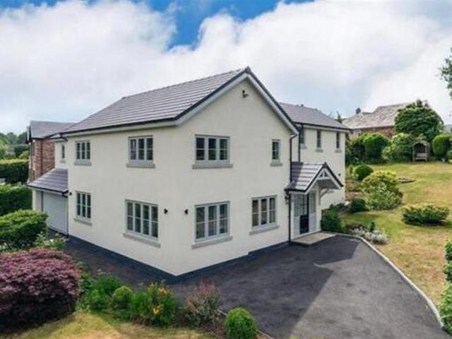 4 Bedroom Detached House For Sale In Prestbury