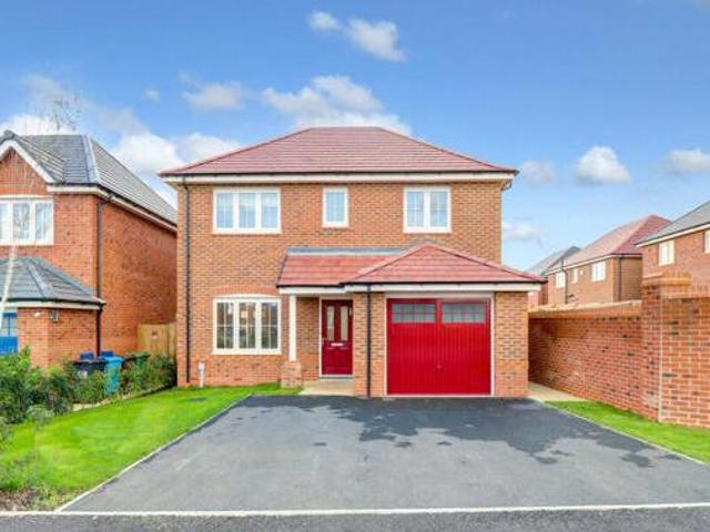 4 Bedroom Detached House For Sale In Preston