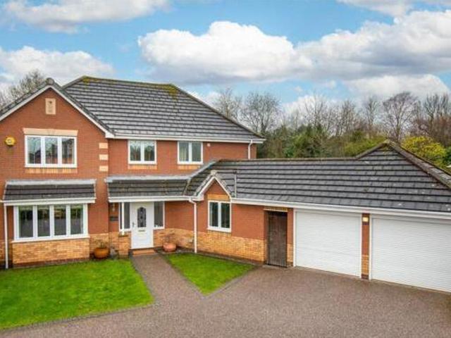 4 Bedroom Detached House For Sale In Priorslee, Telford