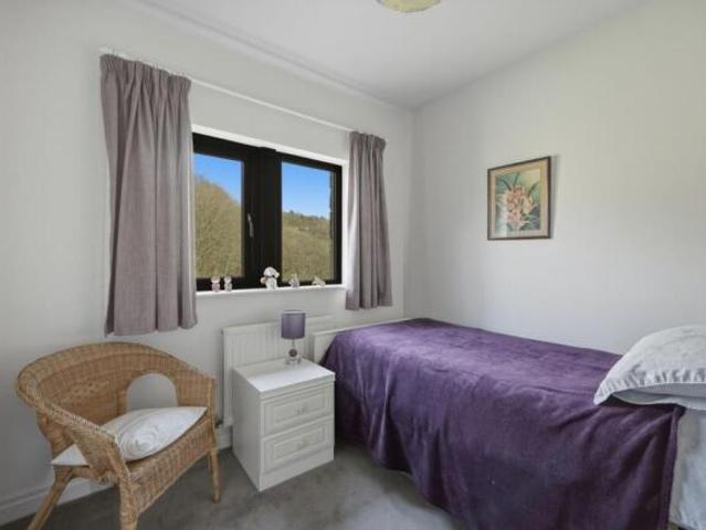 4 bedroom detached house for sale in Prince Wood Lane, Huddersfield, HD2