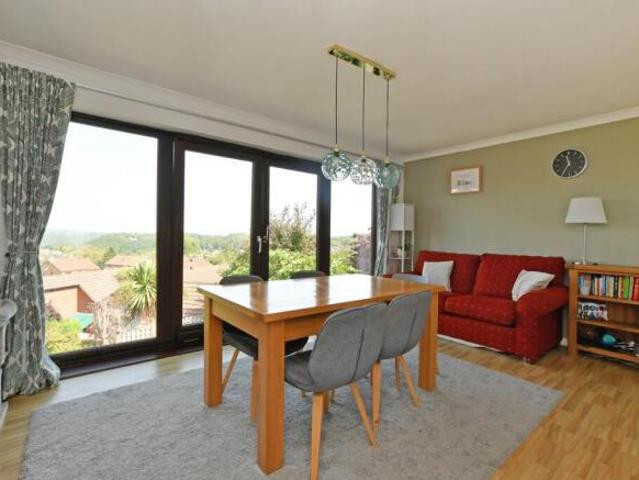 4 bedroom detached house for sale in Prospect Road, Bradway, S17 4JD, S17