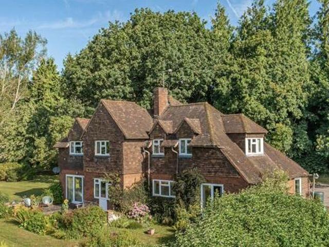4 Bedroom Detached House For Sale In Pulborough, West Sussex