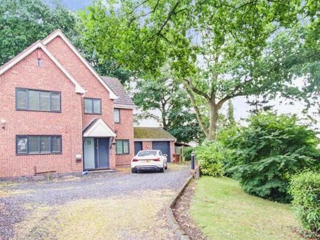 4 bedroom detached house for sale in Pump Lane Etching Hill WS15