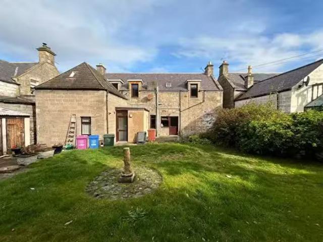 4 Bedroom Detached House For Sale In Queen Street, Lossiemouth.