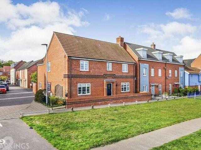 4 Bedroom Detached House For Sale In Queens Hill