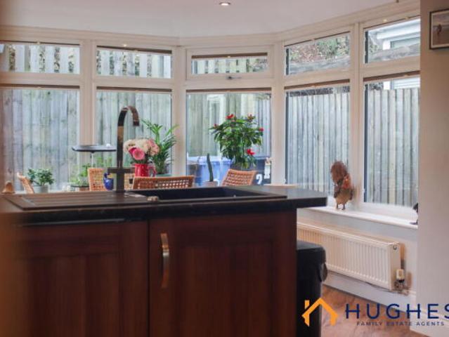 4 bedroom detached house for sale in Queenswood Court, Wadsley Park Village, Sheffield, S6