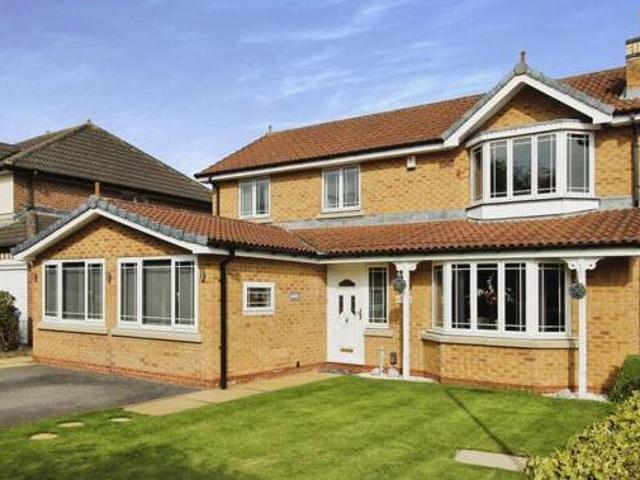 4 Bedroom Detached House For Sale In Rotherham, South Yorkshire