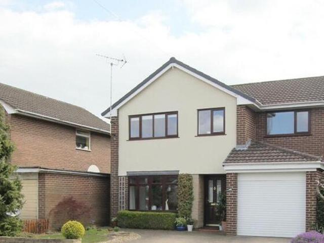 4 Bedroom Detached House For Sale In Rowton, Chester