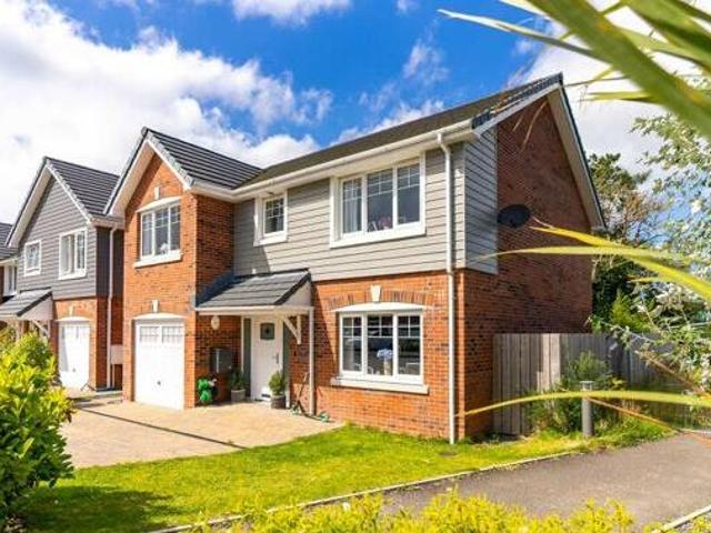 4 Bedroom Detached House For Sale In Royal Park