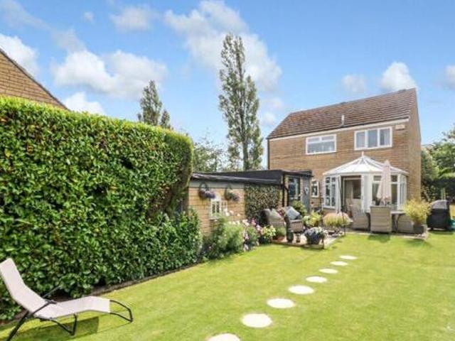 4 Bedroom Detached House For Sale In Roberttown