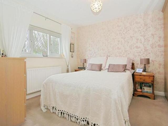 4 bedroom detached house for sale in Robin Chase, Pudsey, LS28