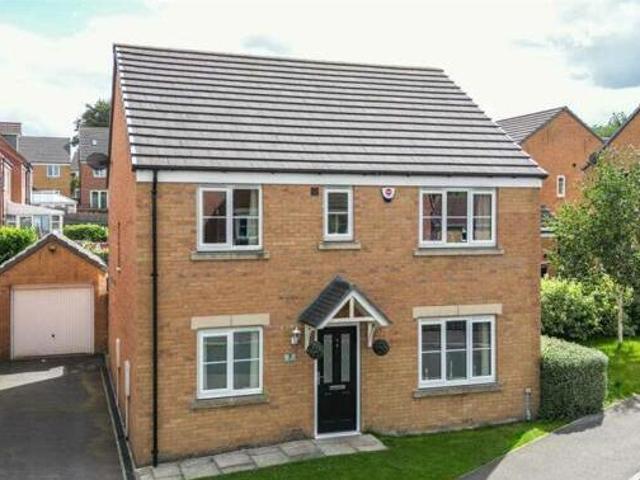 4 Bedroom Detached House For Sale In Robin Hood