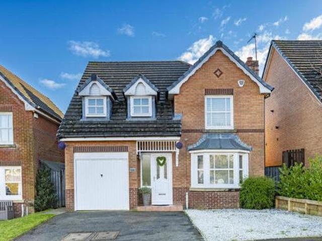 4 Bedroom Detached House For Sale In Robroyston