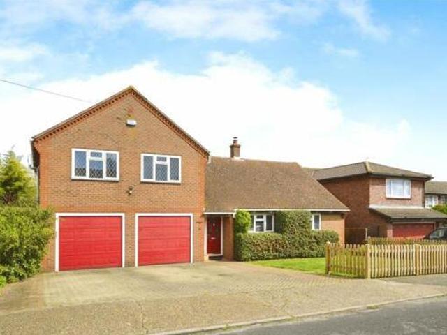 4 Bedroom Detached House For Sale In Rochester, Kent