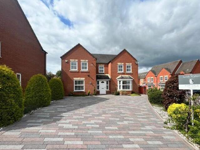 4 Bedroom Detached House For Sale In Rogerstone
