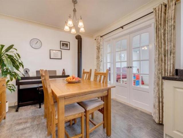 4 bedroom detached house for sale in Roman Avenue, Huddersfield, HD3