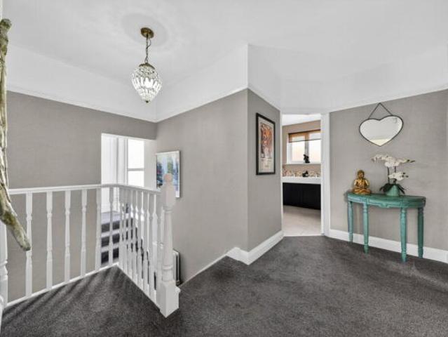 4 bedroom detached house for sale in Roman Road, Birstall, Leicester, LE4 4BE, LE4