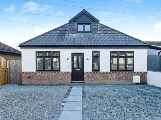 4 Bedroom Detached House For Sale In Romford