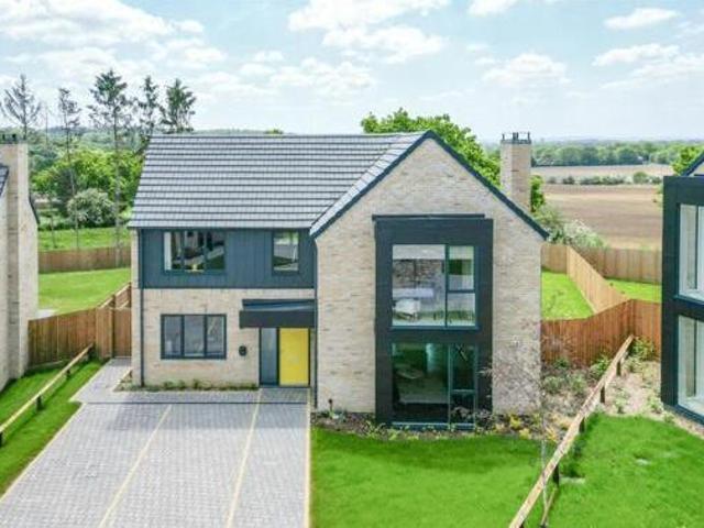 4 Bedroom Detached House For Sale In Romford, Essex