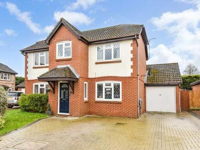 4 Bedroom Detached House For Sale In Romsey