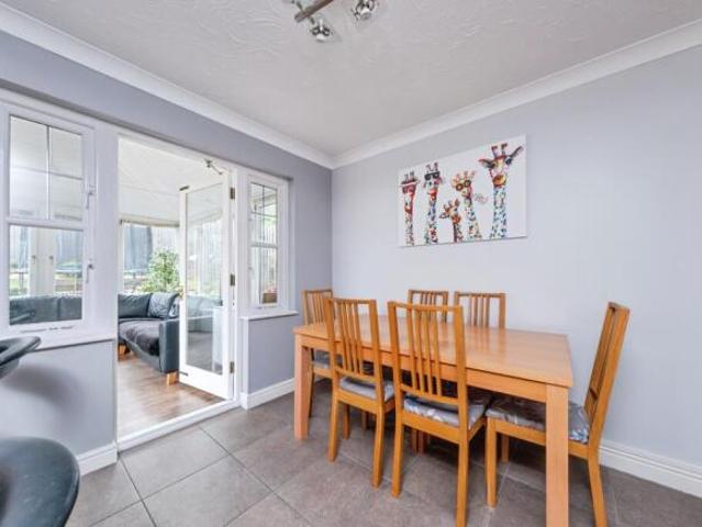 4 bedroom detached house for sale in Rosemullion Avenue, Tattenhoe, Milton Keynes, MK4