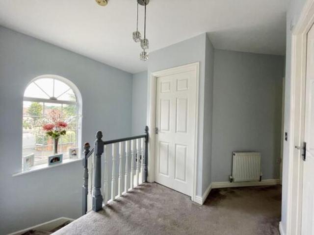 4 bedroom detached house for sale in Rosemary Close, Doncaster, DN4