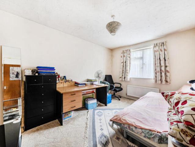 4 bedroom detached house for sale in Rosemary Avenue, Earley, Reading, RG6