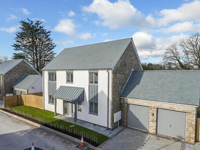 4 Bedroom Detached House For Sale In Rosemoor