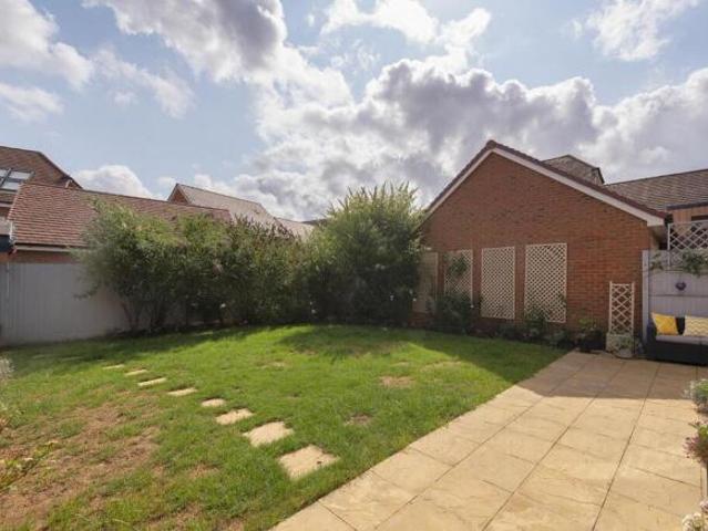 4 bedroom detached house for sale in Rosebay Gardens, Allington, ME16