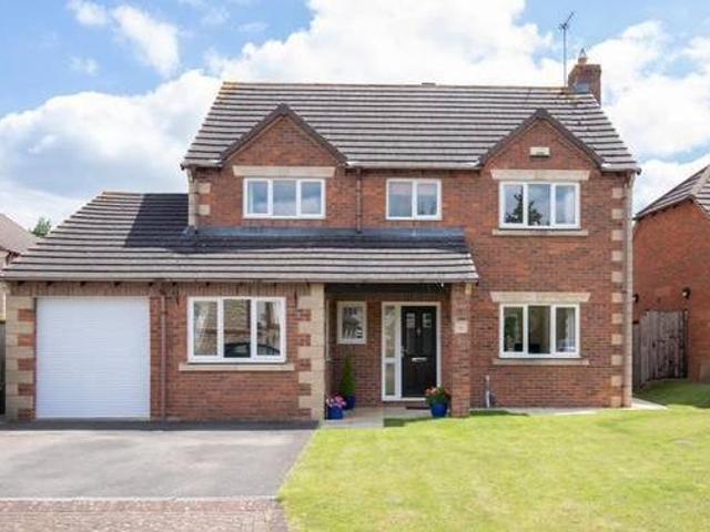 4 bedroom detached house for sale in Rosehip Way Bishops Cleeve Cheltenham GL52
