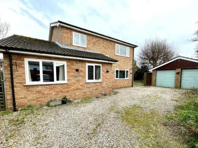 4 Bedroom Detached House For Sale In Rossett