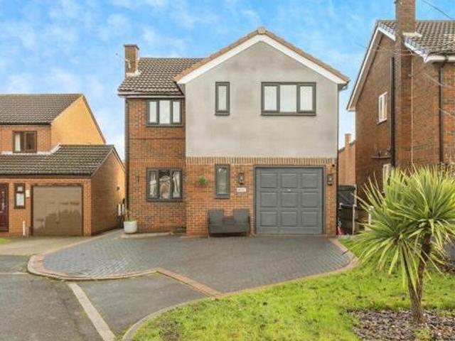 4 Bedroom Detached House For Sale In Rossington