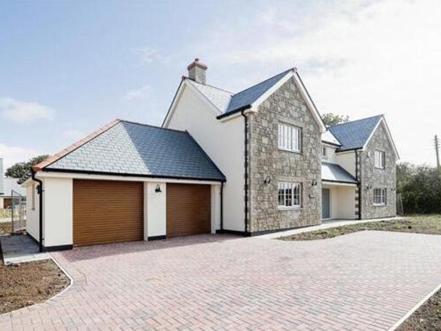 4 Bedroom Detached House For Sale In Rosudgeon, Penzance