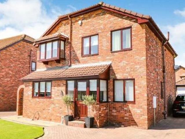 4 Bedroom Detached House For Sale In Ravenfield