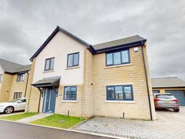 4 Bedroom Detached House For Sale In Ravenfield