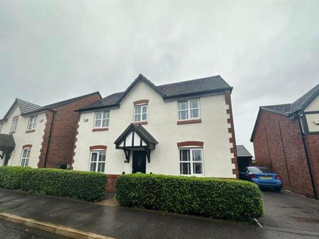 4 Bedroom Detached House For Sale In Radcliffe, Manchester