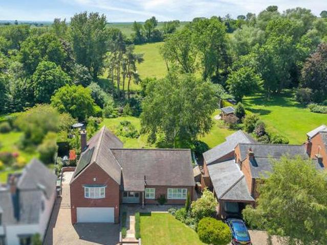4 Bedroom Detached House For Sale In Ragdale