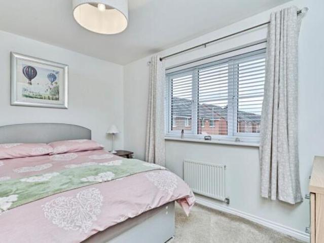 4 bedroom detached house for sale in Rakegate Close, Wolverhampton, West Midlands, WV10