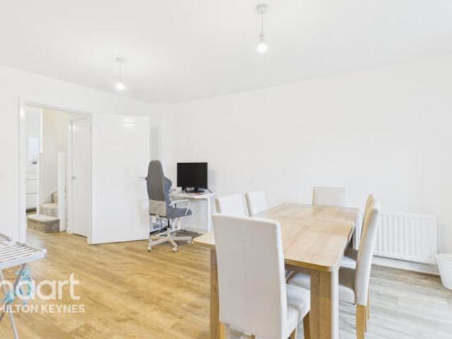 4 bedroom detached house for sale in Rambouillet Drive, Milton Keynes, MK8