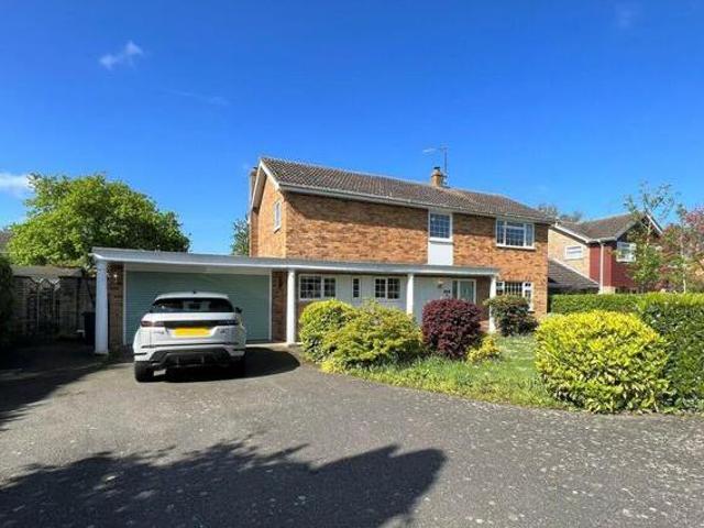4 Bedroom Detached House For Sale In Ramsey Mereside, Huntingdon
