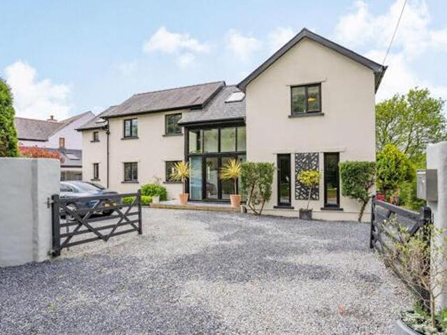 4 Bedroom Detached House For Sale In Reynalton, Kilgetty
