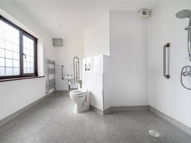 4 bedroom detached house for sale in Redgrove Park, Cheltenham, GL51