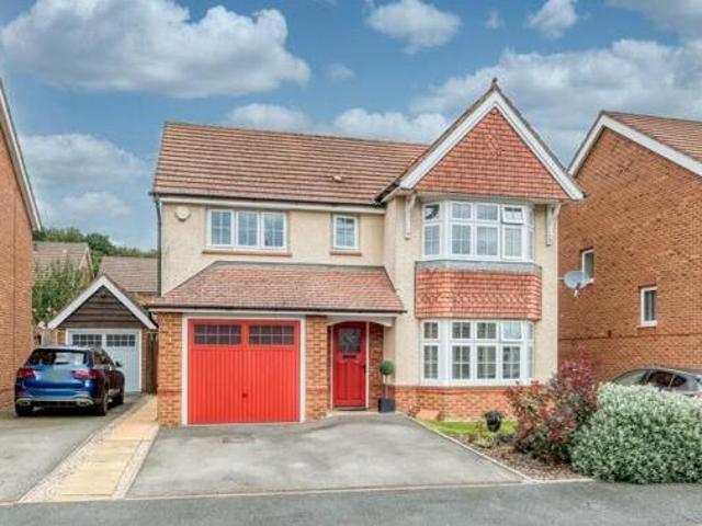 4 Bedroom Detached House For Sale In Rednal, Birmingham