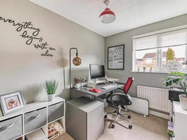 4 bedroom detached house for sale in Regis Close, Oakwood, Derby, DE21