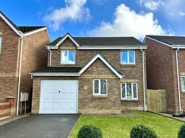 4 Bedroom Detached House For Sale In Rhoose