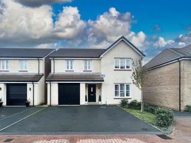 4 Bedroom Detached House For Sale In Rhoose