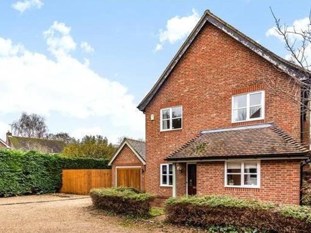 4 bedroom detached house for sale in Riverside Green Kings Somborne Stockbridge SO20